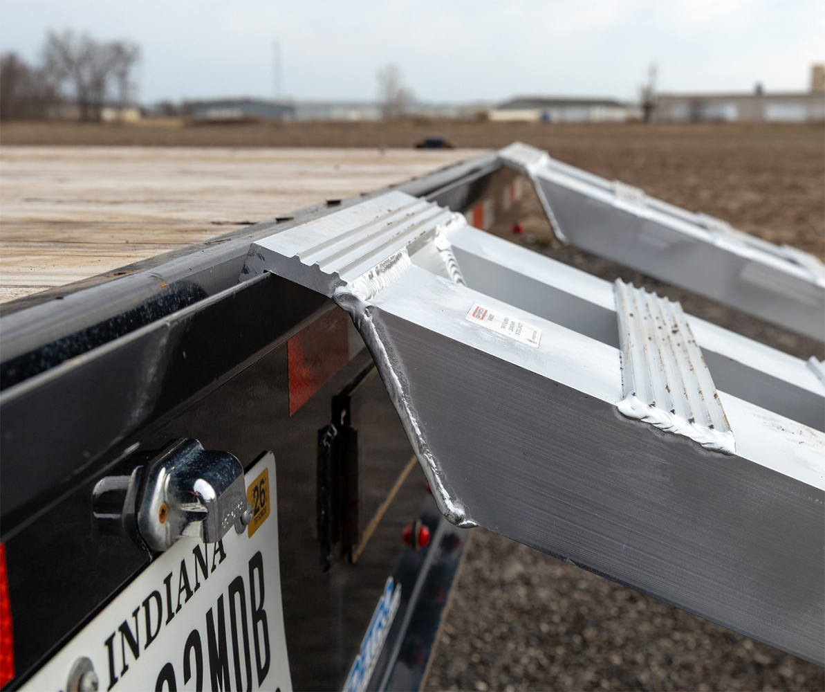 Gen-Y Extreme Duty Aluminum Loading Ramps - NAPA Auto Parts