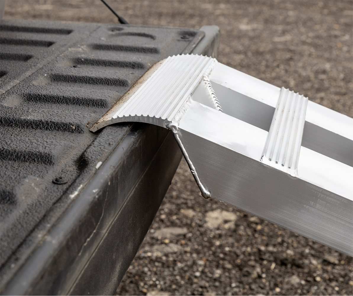 Gen-Y Extreme Duty Aluminum Loading Ramps - NAPA Auto Parts