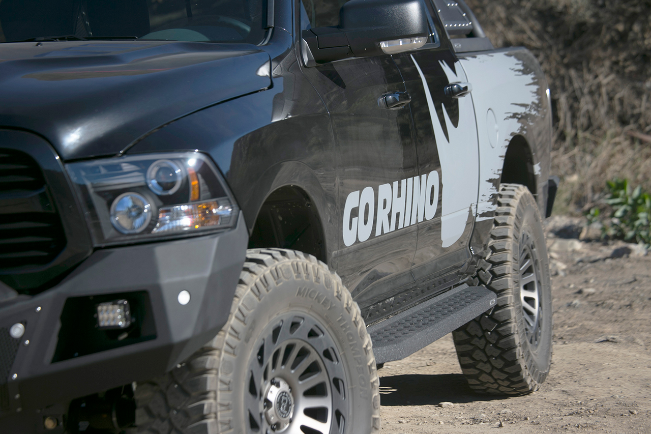 69443280SPC Go Rhino RB20 Slim Running Boards