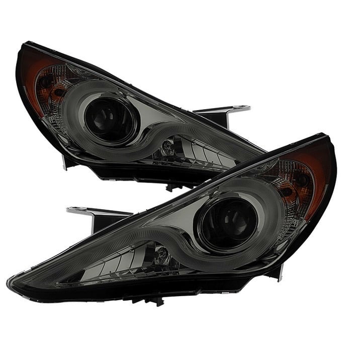5080899 Spyder Projector Headlights with Light Bar Daytime Running Lights
